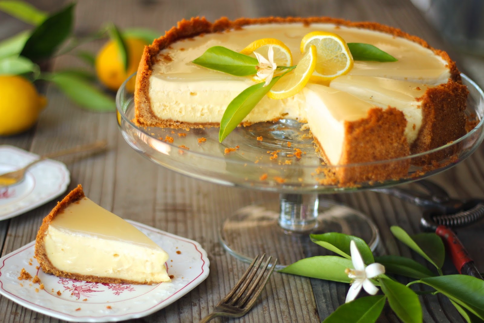 Triple-layer lemon cheesecake | lieslicious