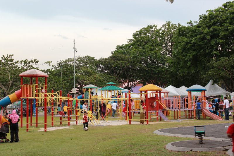 jari gebu: sepetang di taman permainan