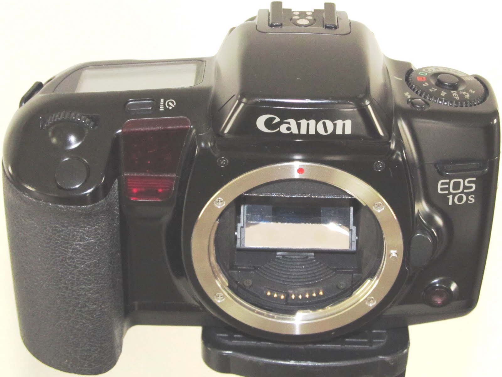 The Chens: The User’s Review: Canon EOS 10s (10, 10 QD), released in 1990