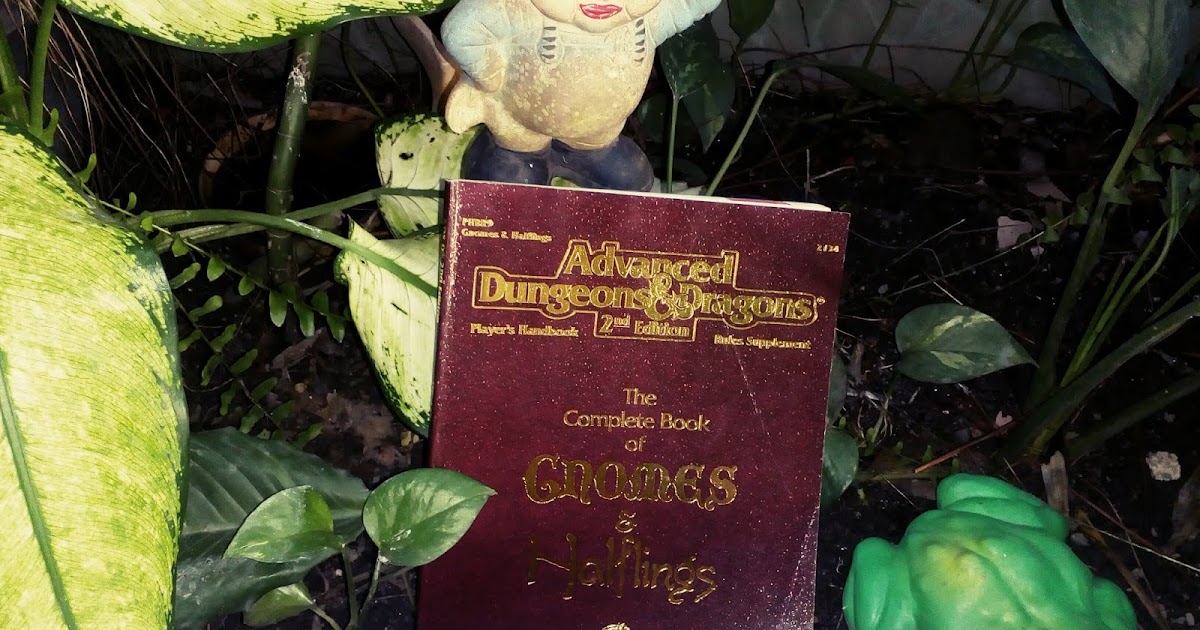 Tomos de Sabedoria: Resenha: The Complete Book of Gnomes & Halflings