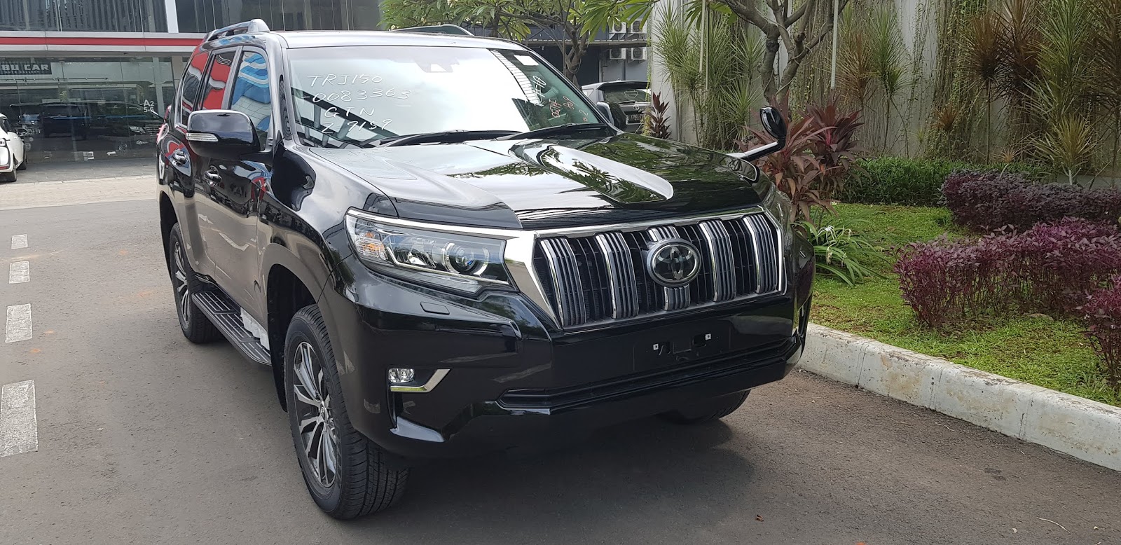 Perubahan Model Toyota Land cruiser Prado 2.7 TX-L Tahun 2018 - PUSAT ...