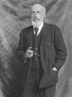 Reading and Art: George Howard