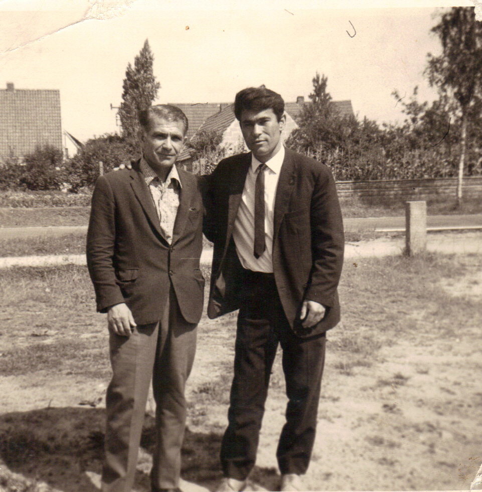 Almanyadan Mektup Var