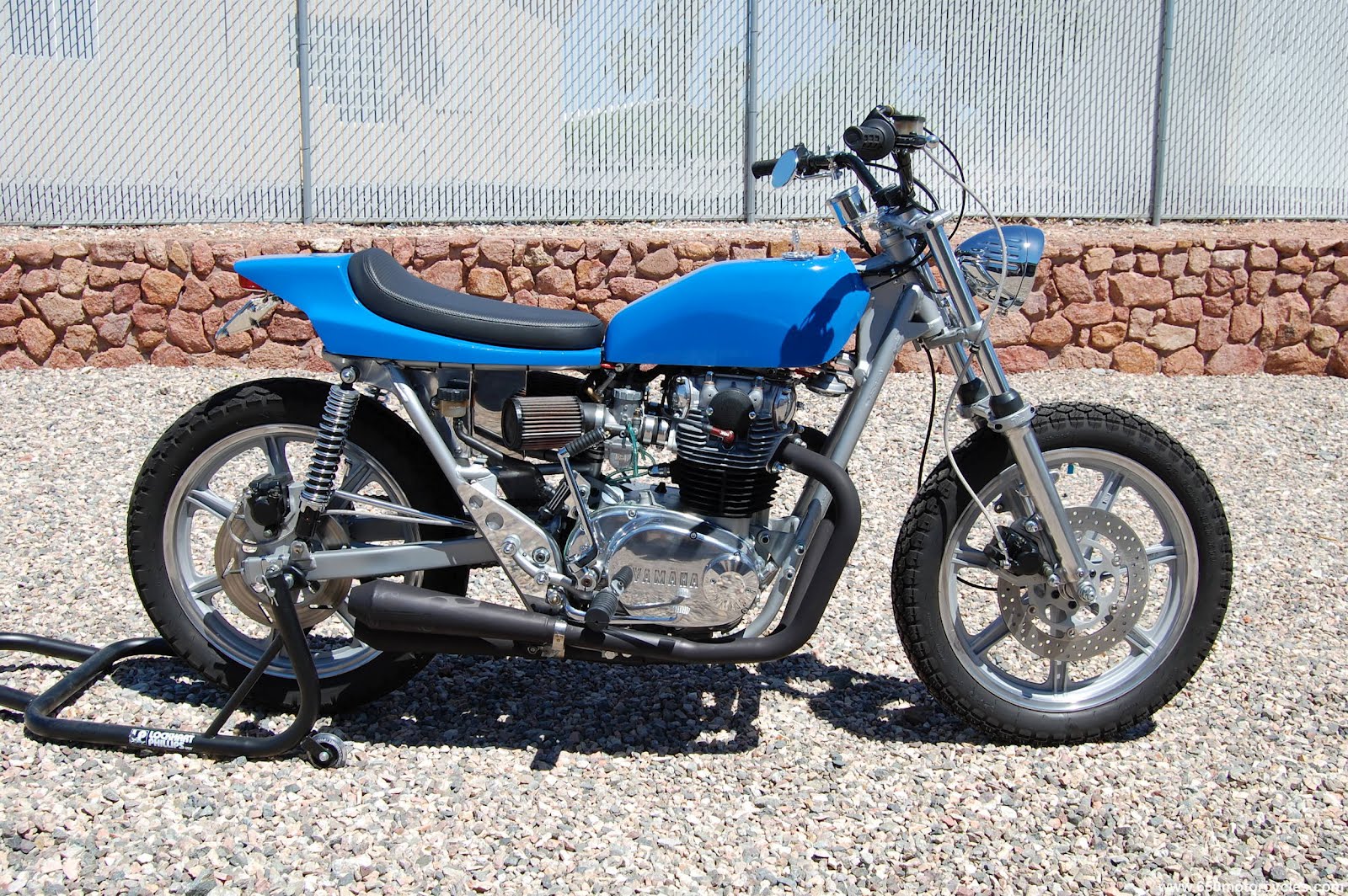Racing Cafè: Yamaha XS 650 1975 Street Tracker