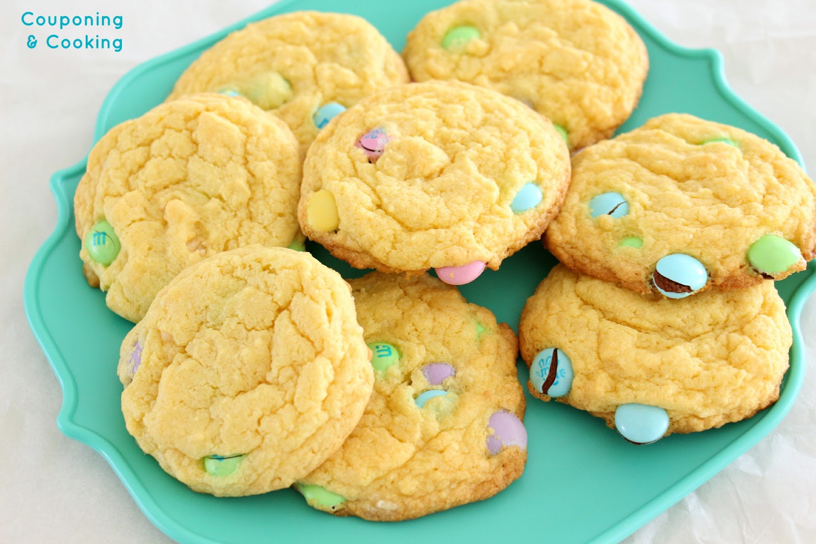 Tobins' Tastes: Easter Cake Mix Cookies With Cheesecake Filling