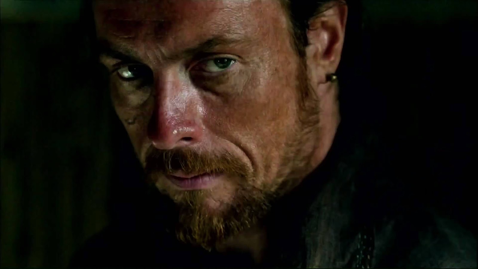 SNEAK PEEK : 'Captain Flint' Unfurls "Black Sails"