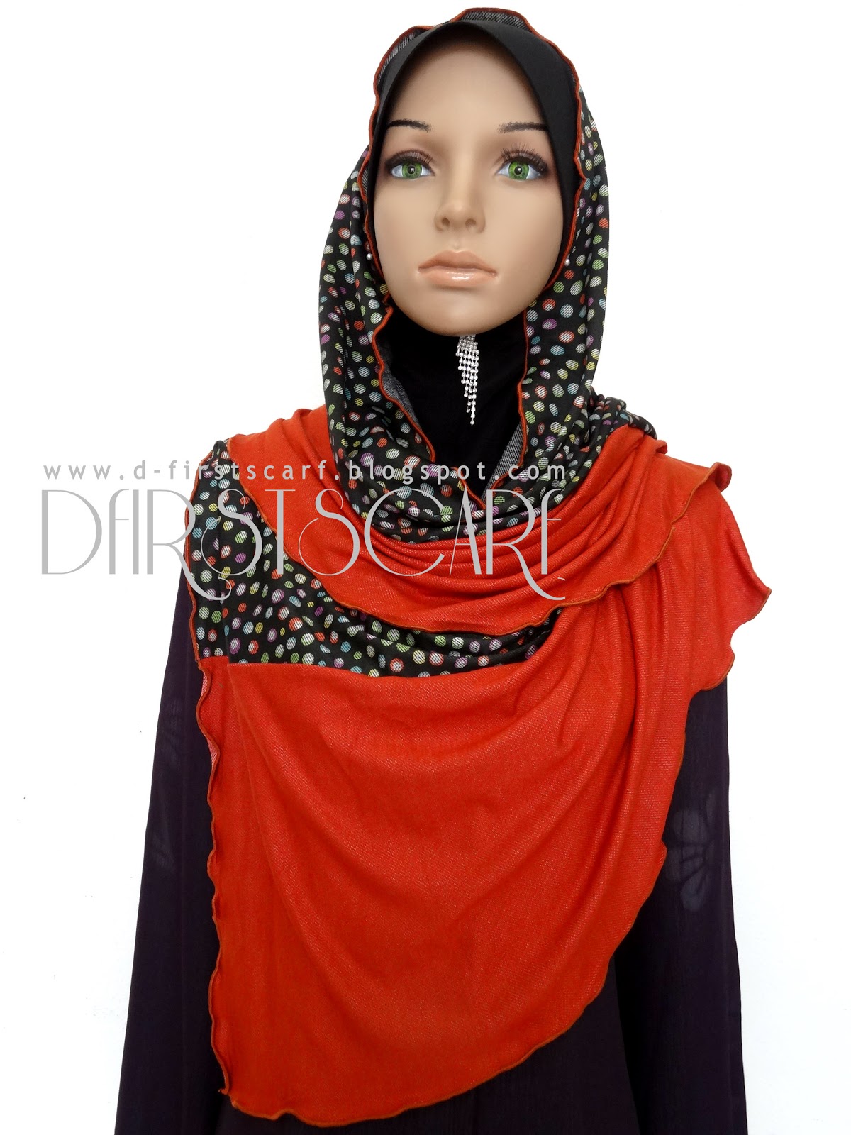 D-fIRSTSCARf: WAFA SHAWL