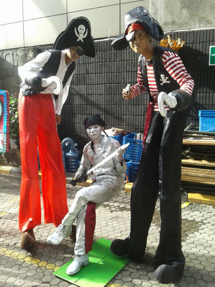 Sewa Badut ENGGRANG : Jasa Badut EGRANG