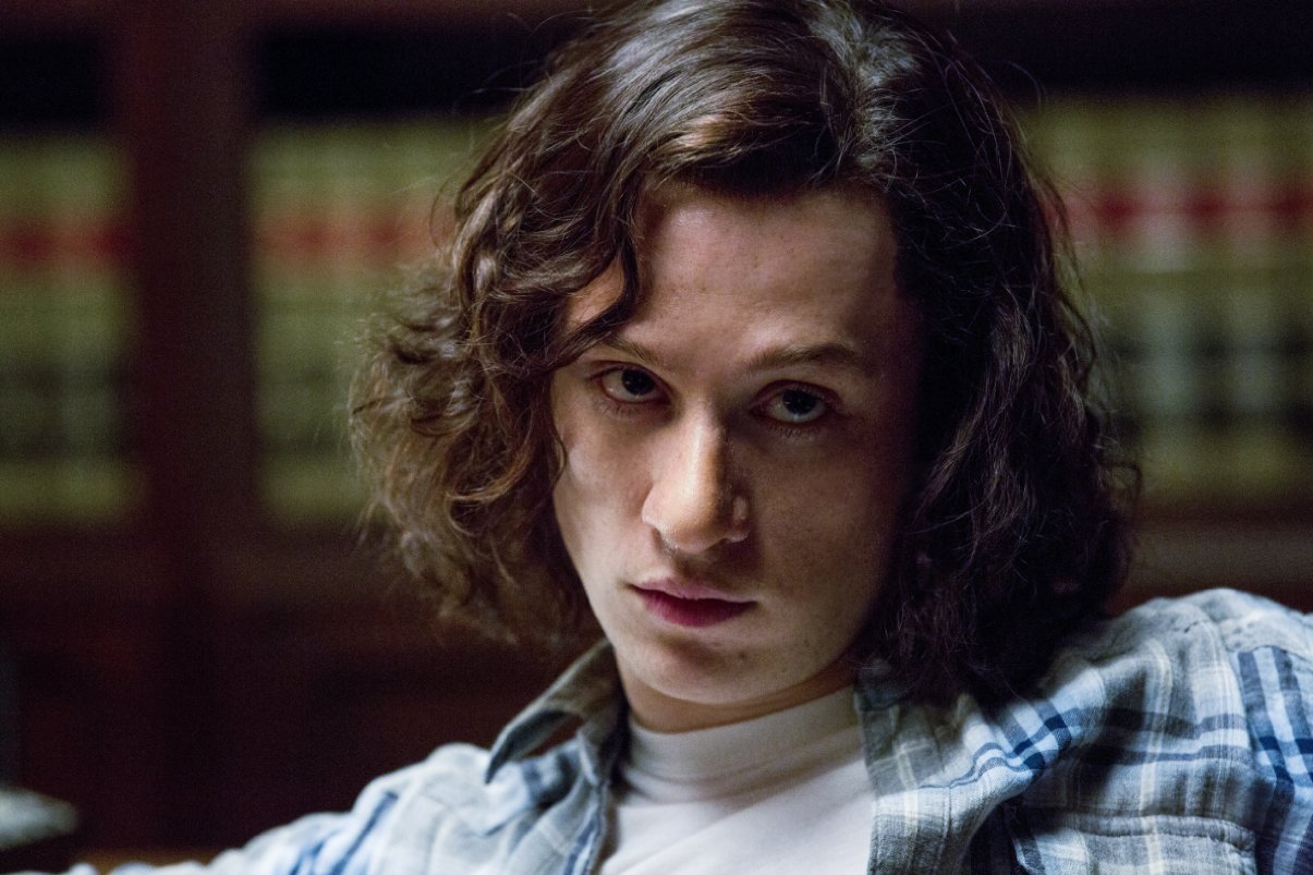 SECRET IN THEIR EYES - 5 Clips and 36 Pictures | The Entertainment Factor