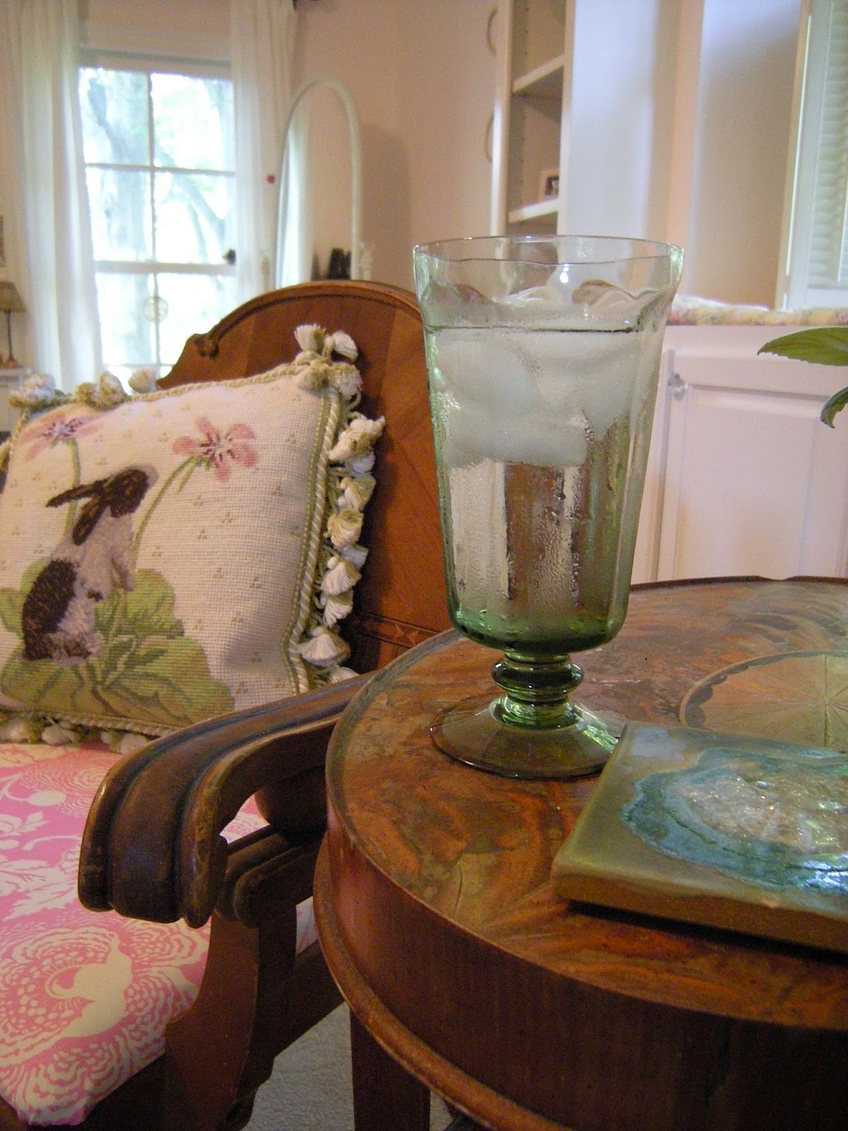 Little Things: Tale of the Tiny Trash Table