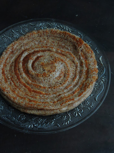 Priya's Versatile Recipes: Multigrains South Indian Crepes/Multigrains Dosa