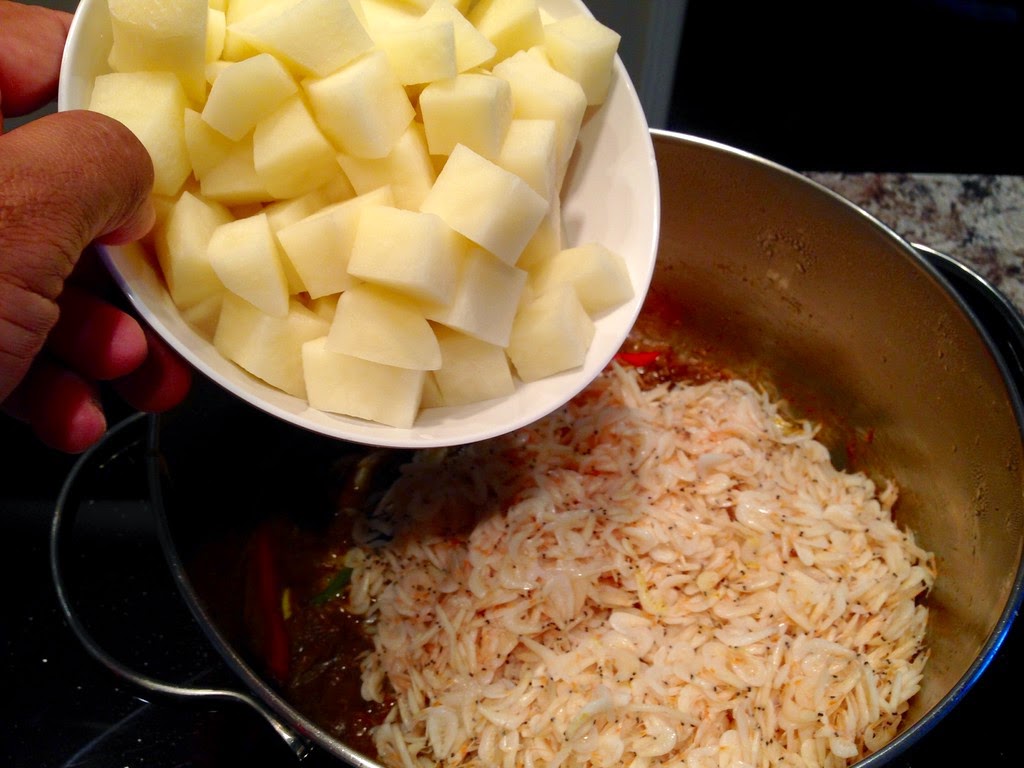 Galmo (Baby Shrimp) Chilli Fry