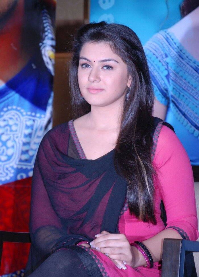 Celebrity Exclusive Showcase: Chubby Actress Hansika Motwani Latest ...