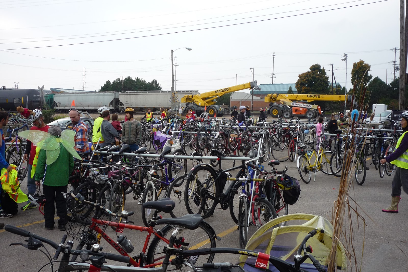 Halloween Bike Ride, Burlington, Vermont. 2012 | Litter with a Story To ...