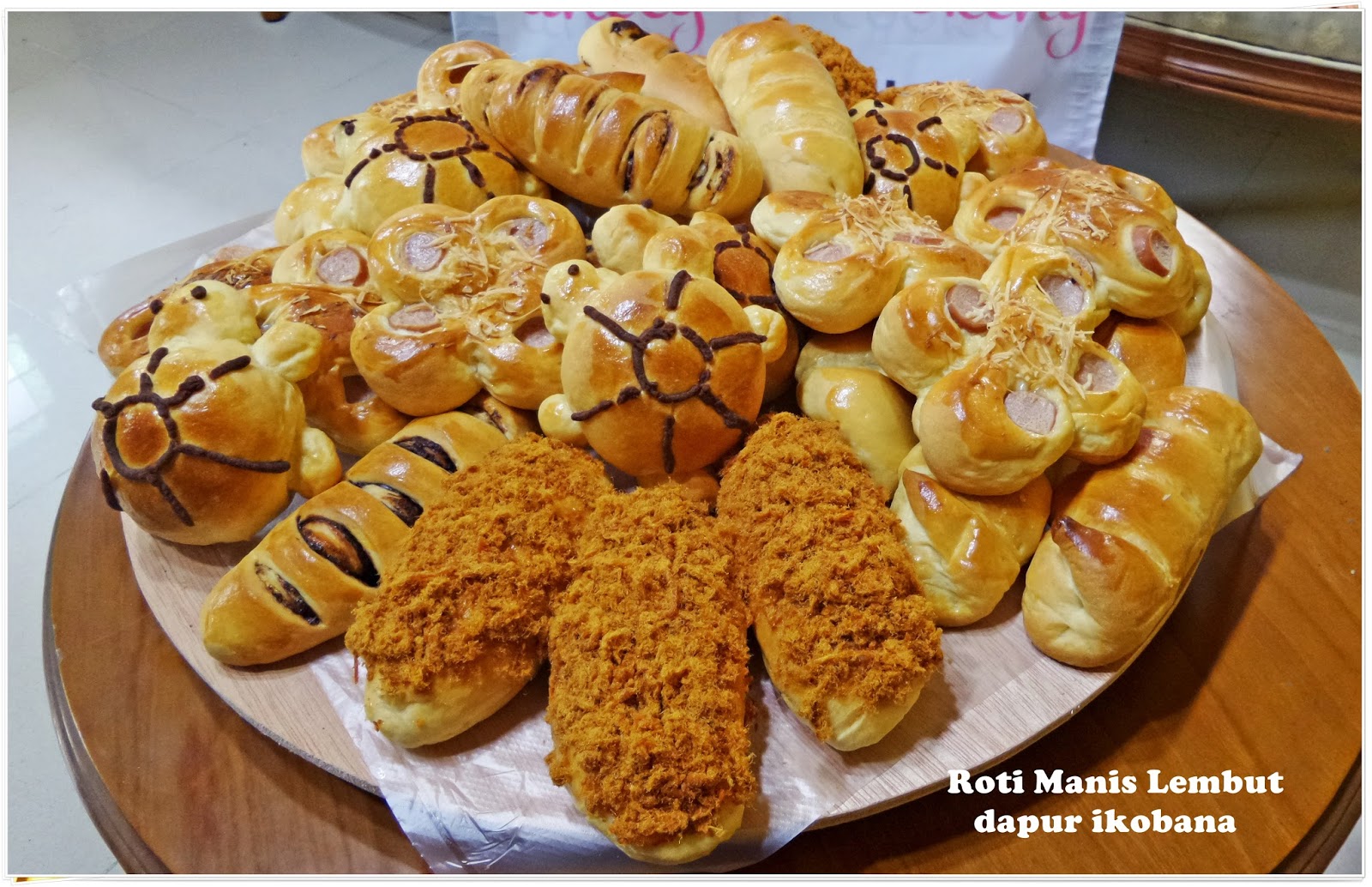 DAPUR IKOBANA: ROTI MANIS LEMBUT