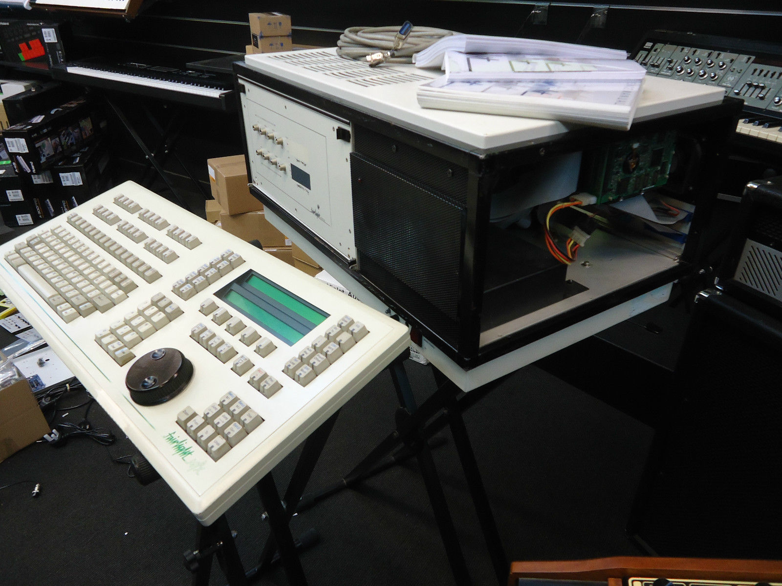 MATRIXSYNTH: FAIRLIGHT CMI SERIES III COMPUTER MUSIC INSTRUMENT V3