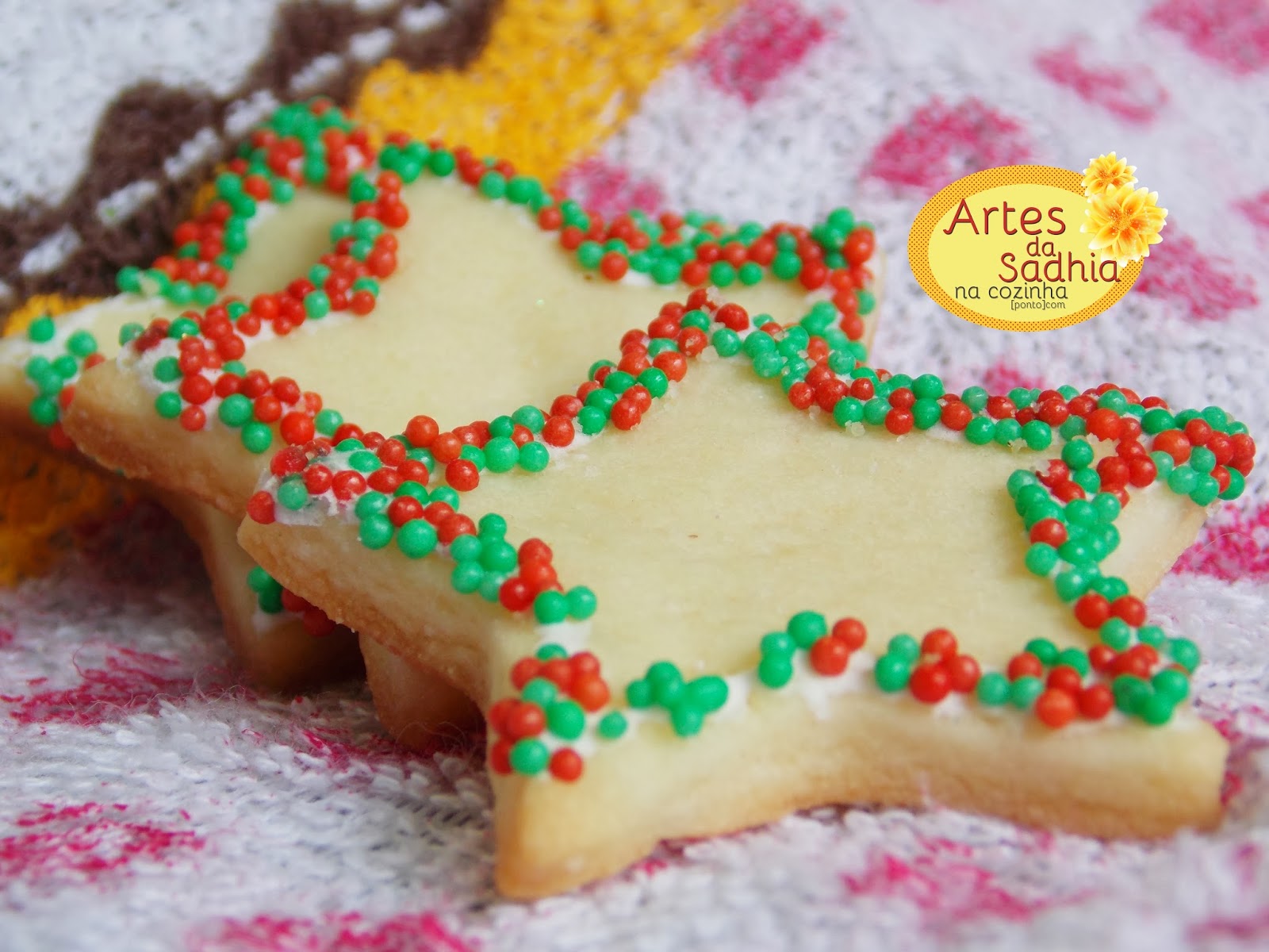 Biscoitinhos de natal ( amanteigados ) de água de rosas | Artes da ...