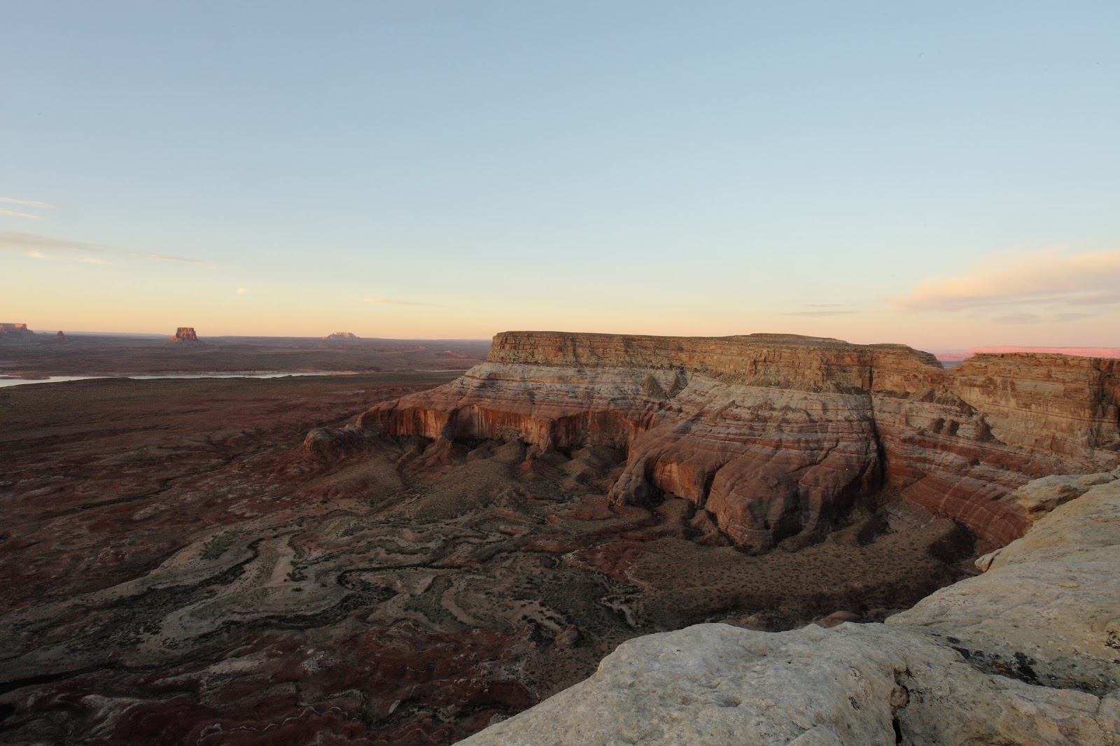 ALSTROM POINT. PAGE, ARIZONA - ADAM HAYDOCK