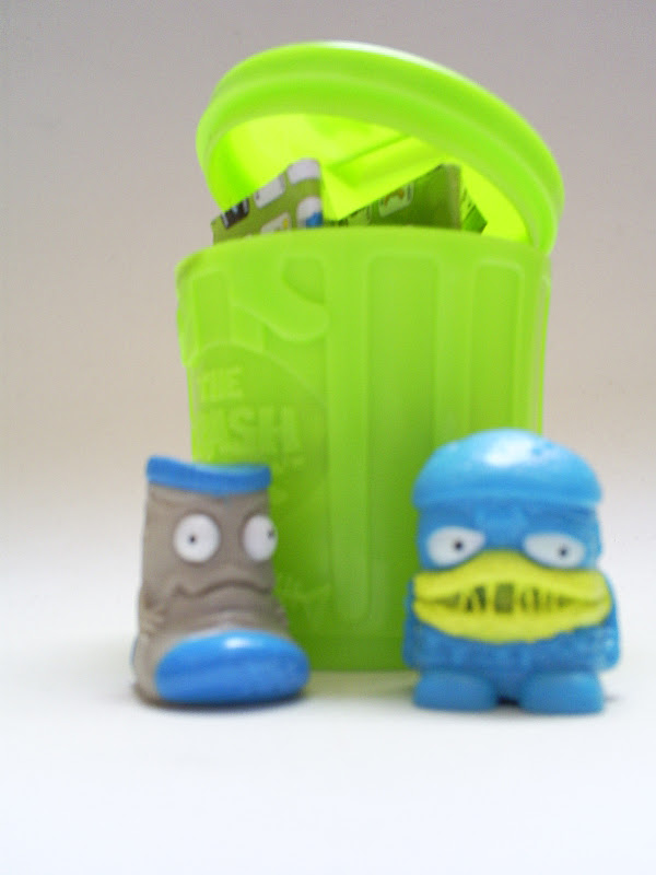 That Figures: REVIEW: The Trash Pack Trashies Series 1 Two Figure Pack