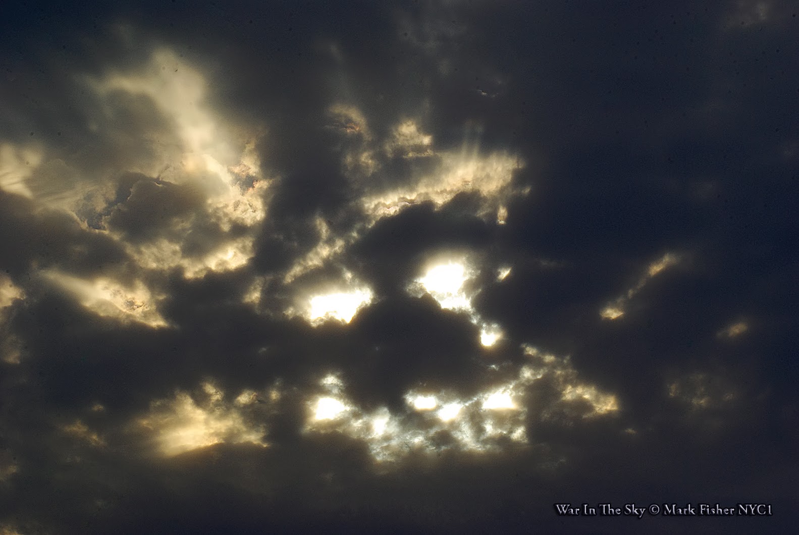 The People For The People: War In The Sky • American Photographer Mark ...