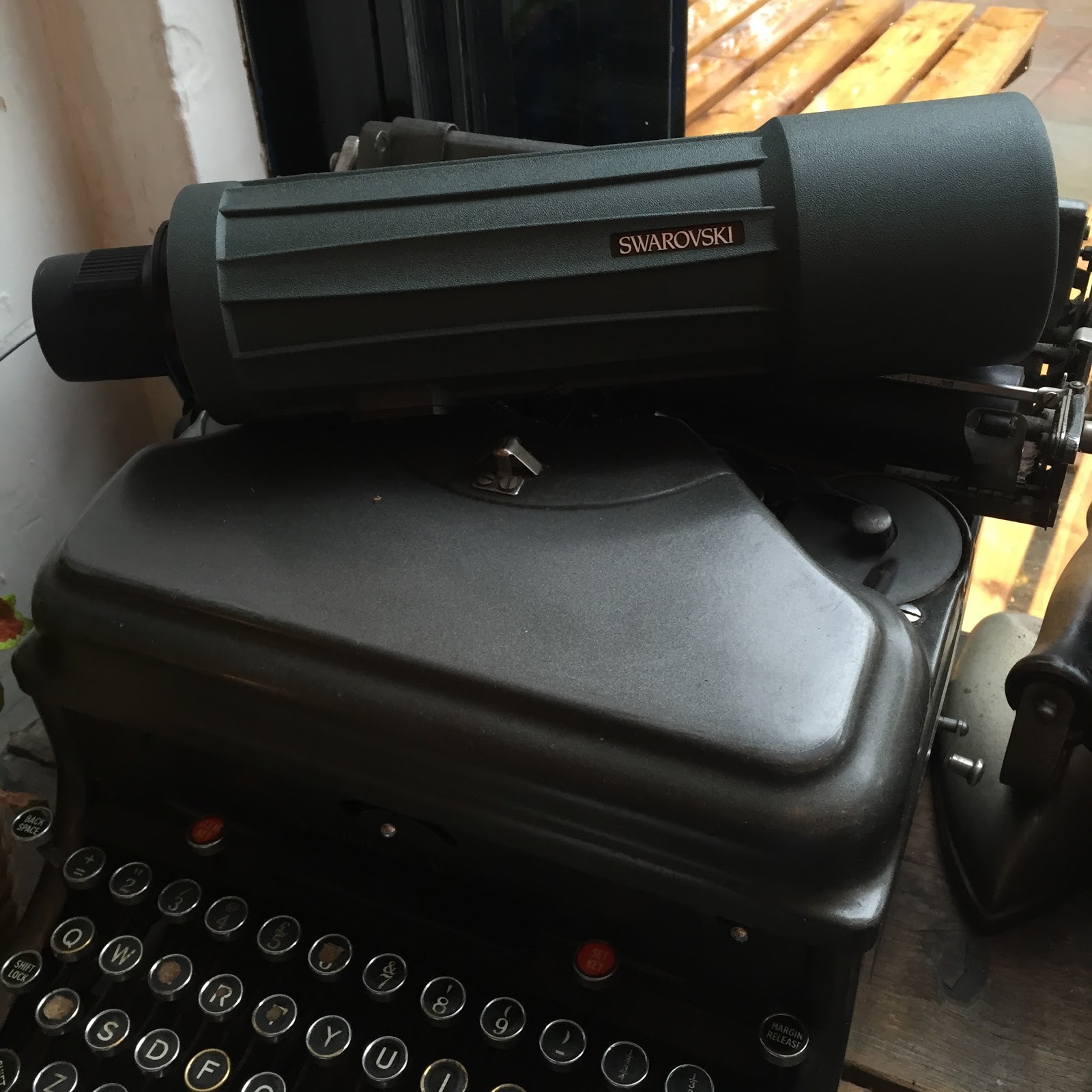 Unboxing: Swarovski CTC Draw Scope |The Suburban Bushwacker: From Fat ...