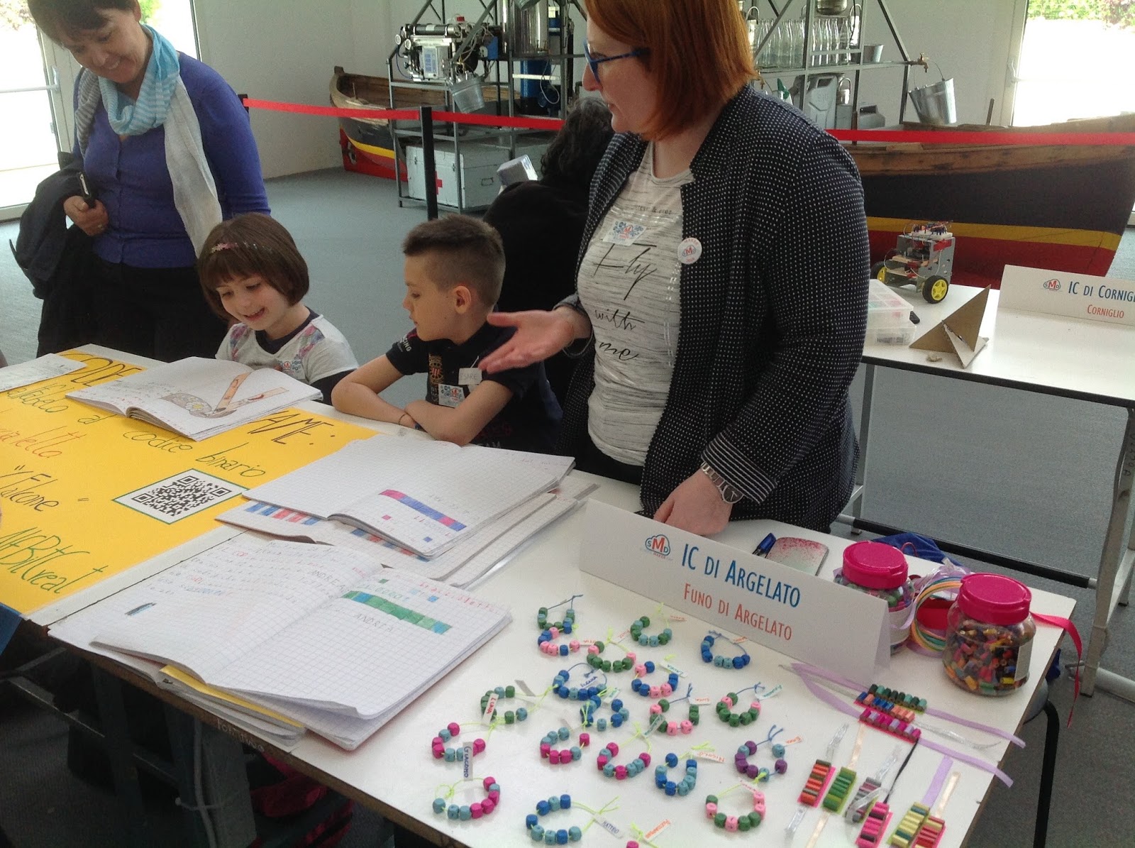 ABC: alfabeti, bit e creatività: Il nostro School Maker Day 2016