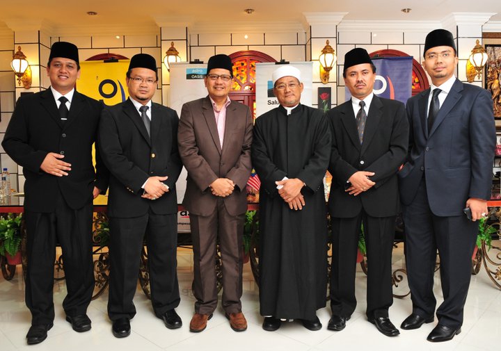 Kalaulah Ku Tahu Dia Salah Seorang Mursyid Imam Muda 2011 | Darling Ninie