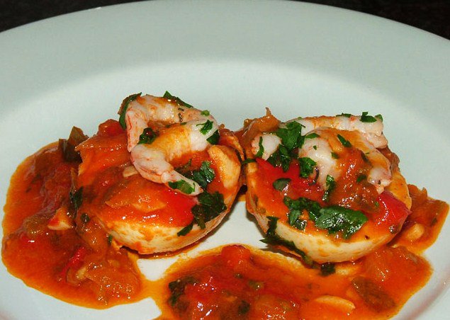 Huevos en salsa | Recetas de Cocina Cubana y Postres deliciosos