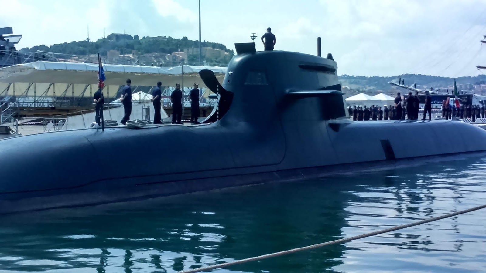 SI VIS PACEM, PARA BELLUM: Submarine U212 class
