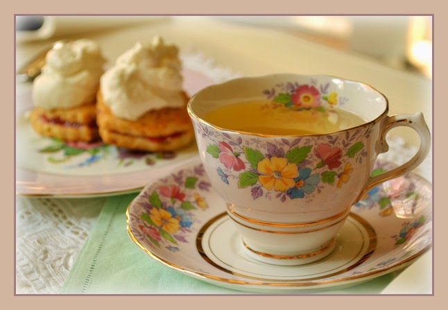 Artful Affirmations: Tea Cup Tuesday-Cozy Spring Tea