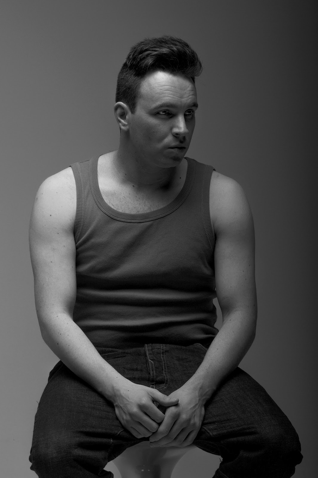 SAMUEL MOORE | PHOTOGRAPHER: James Trundle portraits