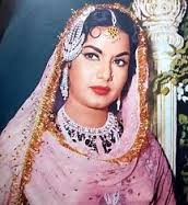 NAKARAJAN: SURAIYA ,LEGEND HINDI ACTRESS AND SINGER BORN 1929 JUNE 15 ...