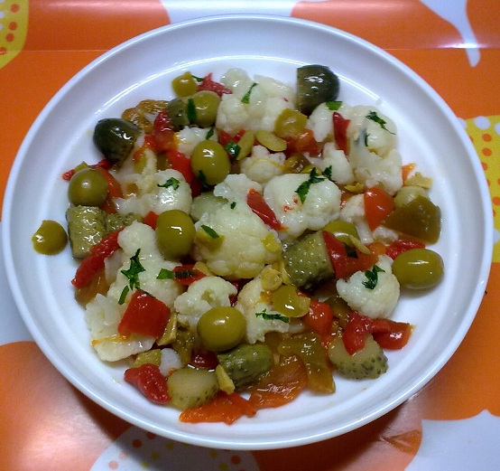 vegana y compañía: ENSALADA DE COLIFLOR