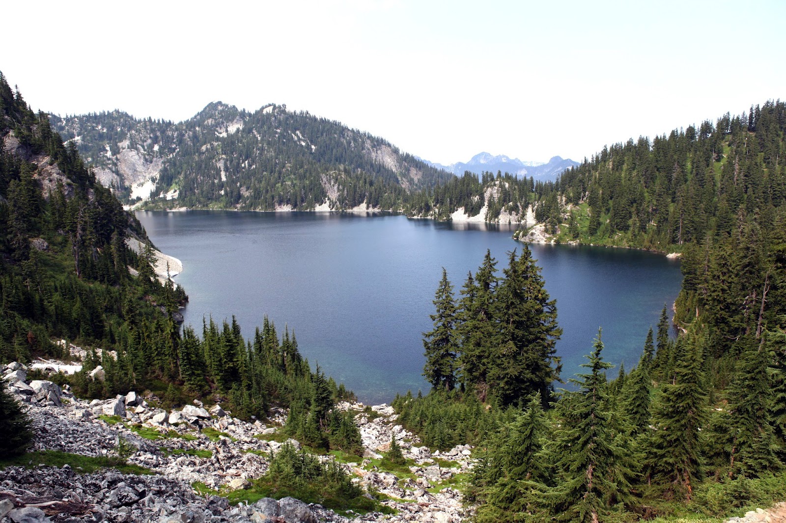 CharlesKoh: One of Northwest's Most Scenic Hikes: Snow Lake
