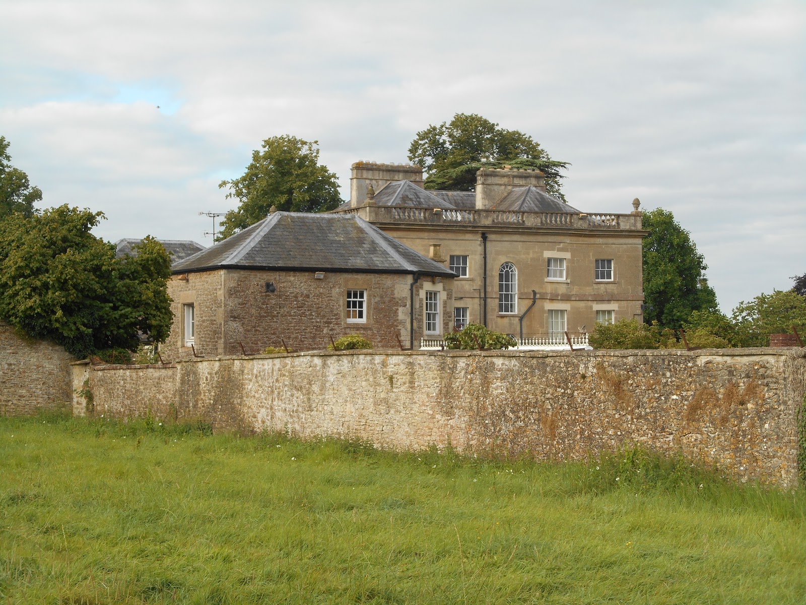 Off the Beaten Track in Somerset: Murder at Road Hill House, Rode