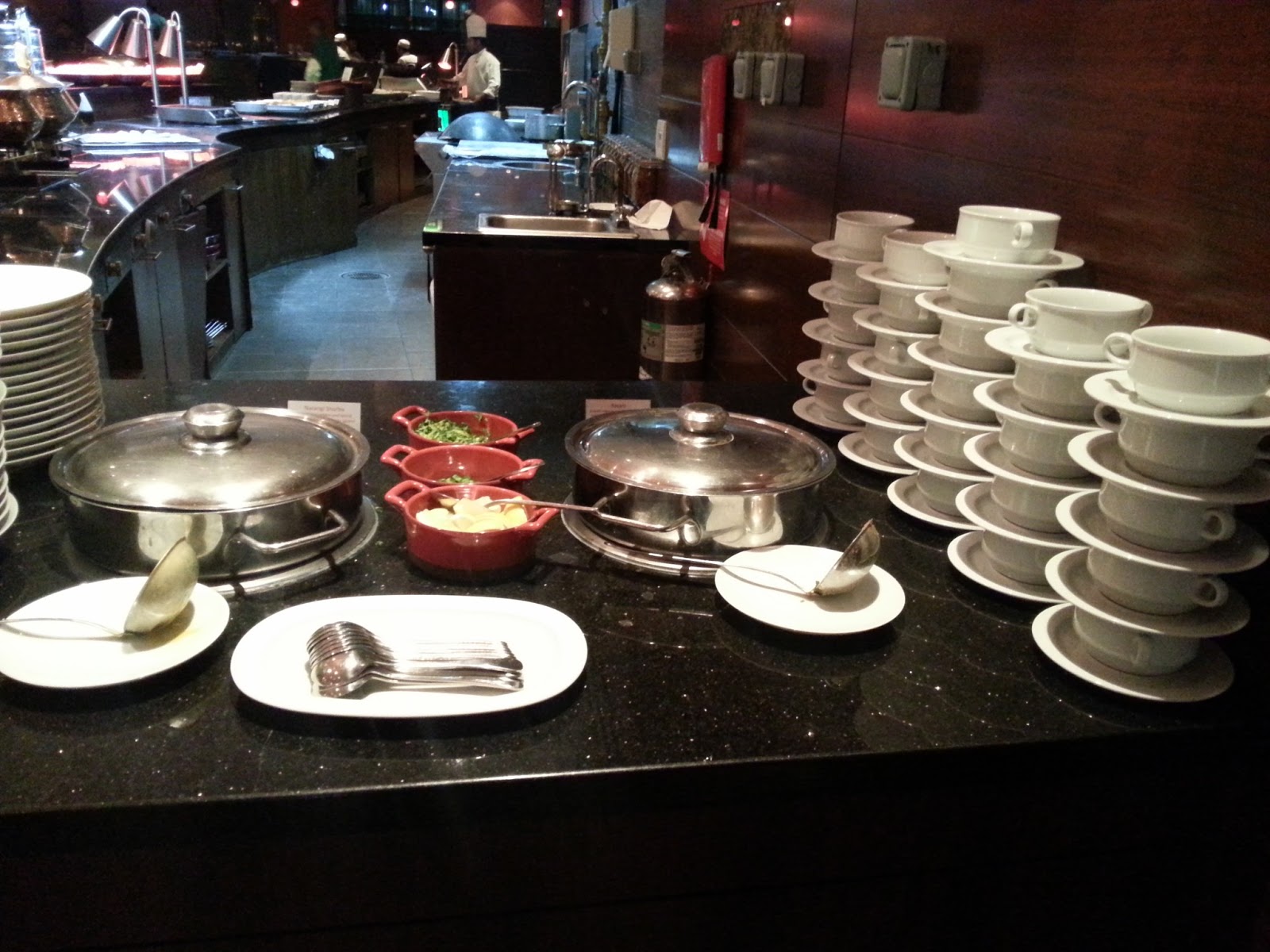 Doha Review: Crossroads Kitchen, Renaissance West Bay - Brocade Blue