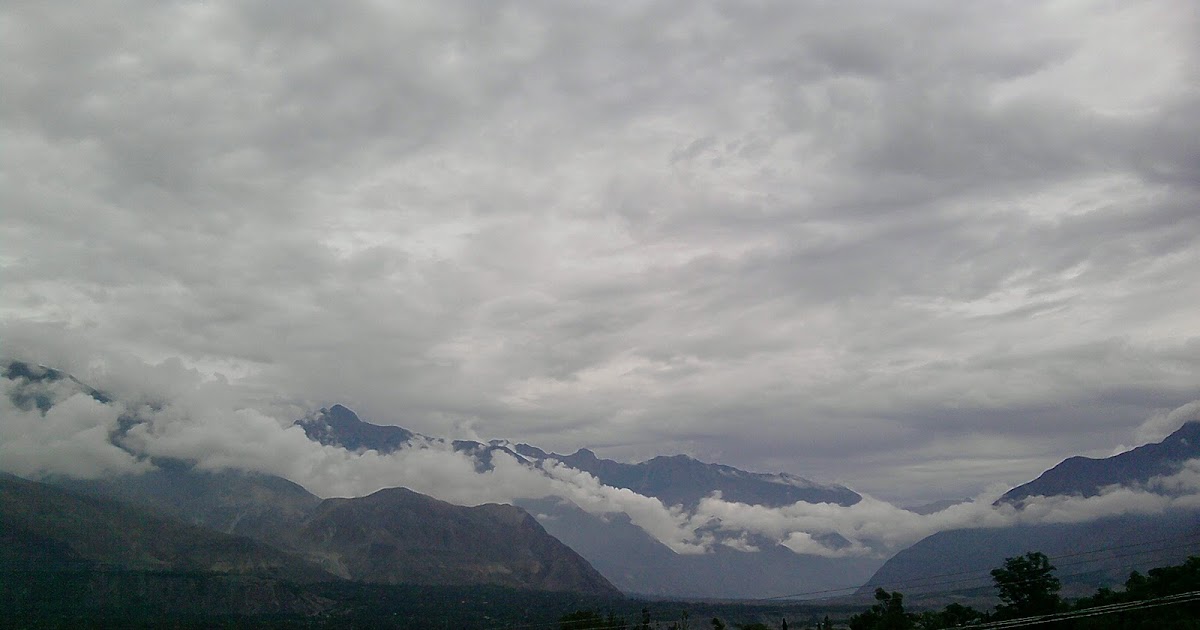 GILGITY: view of Jutial and Jutial Nala, Gilgit some friends are there