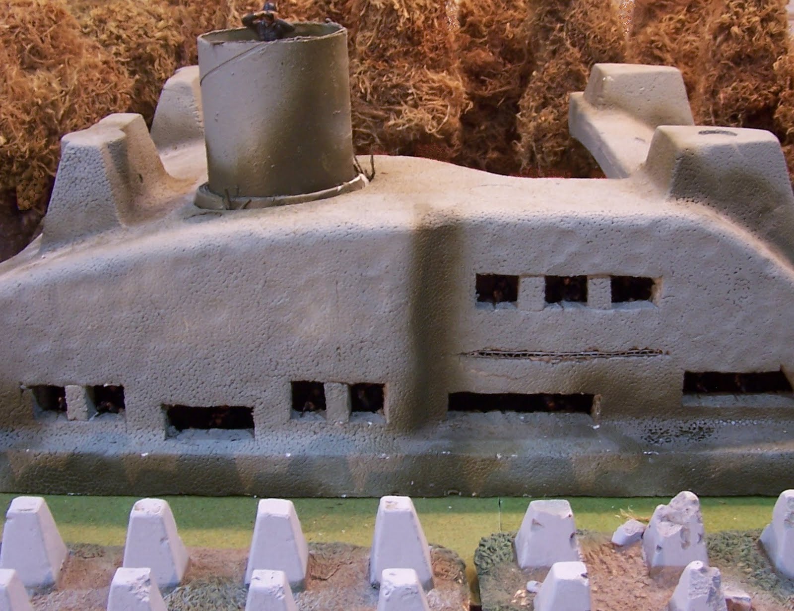 WWII Plastic Toy Soldiers: Bunkers on a budget