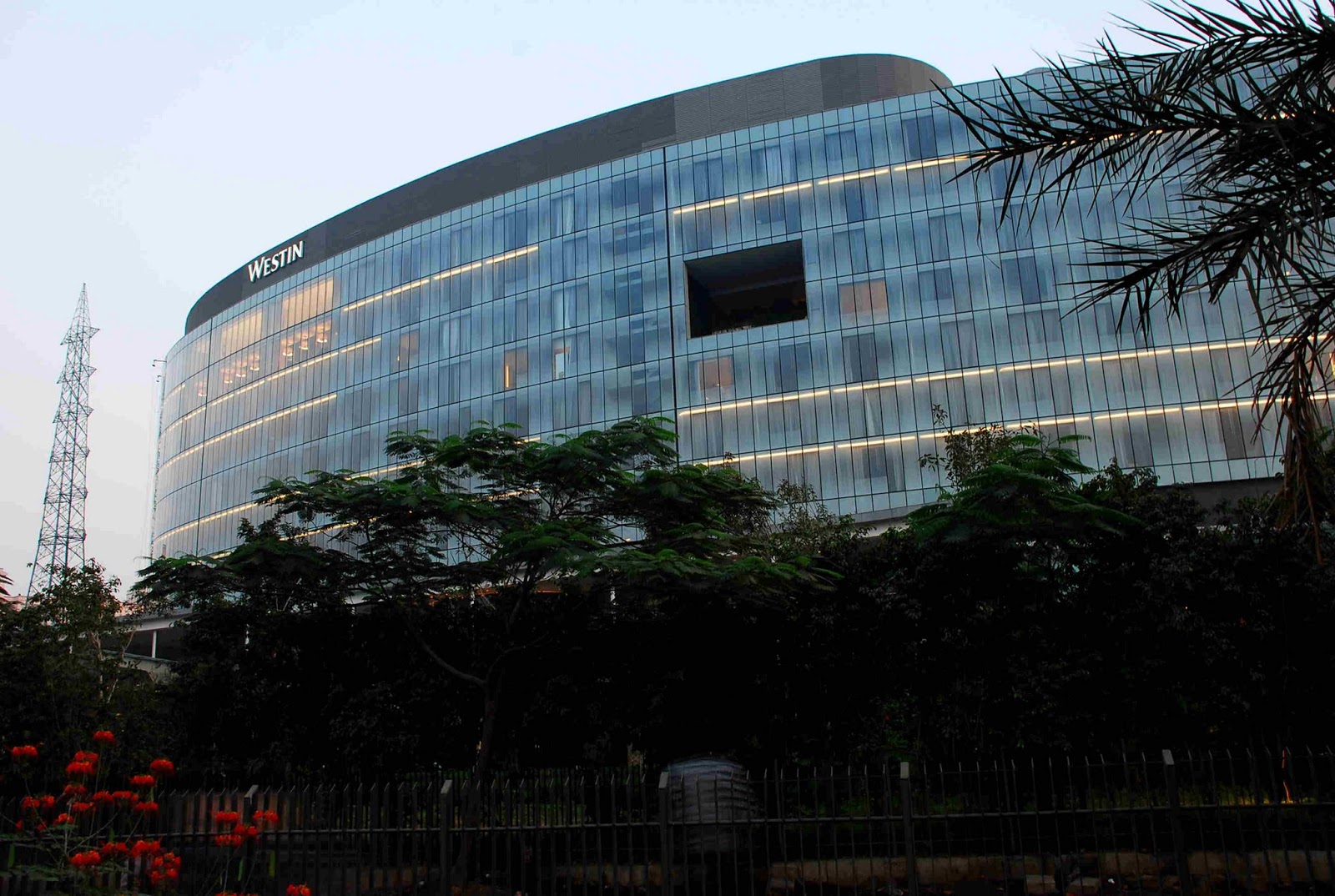 The Rise of a New Empire- Gurgaon - India Travel Blog