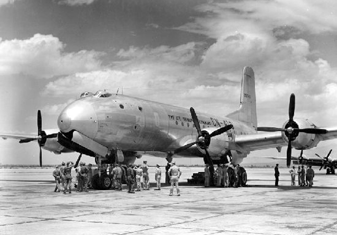 nhungdoicanh: Douglas C-74 Globemaster