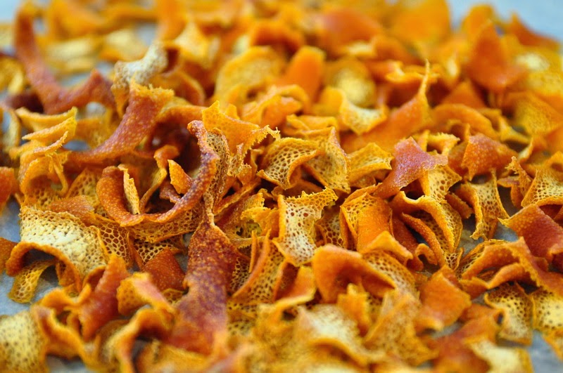 Une table pour cinq: Poudre d'écorce d'orange