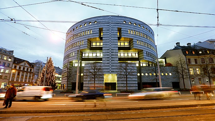 War News Updates: The End Of Swiss Bank Secrecy?