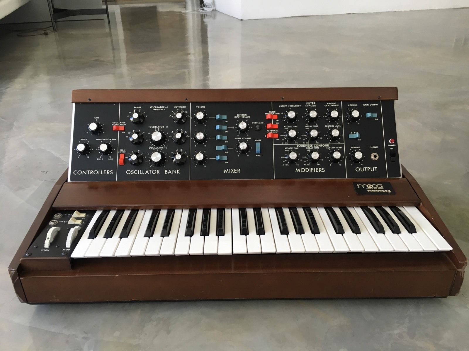 MATRIXSYNTH: Vintage Moog Minimoog MODEL D SN 11343 with Big Briar MIDI