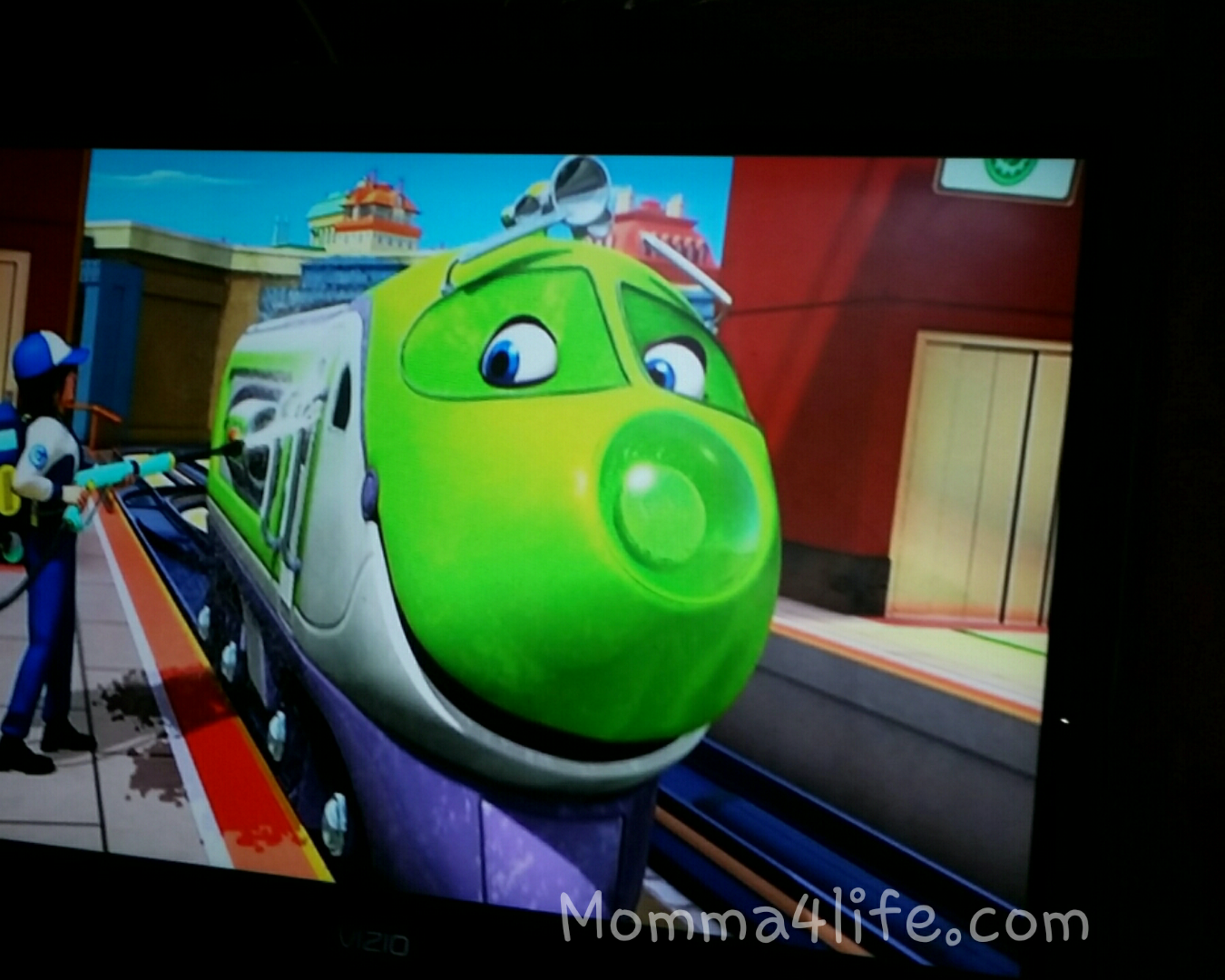 New Chuggington DVD "Delivery Dash at the Docks" Releases Today ...