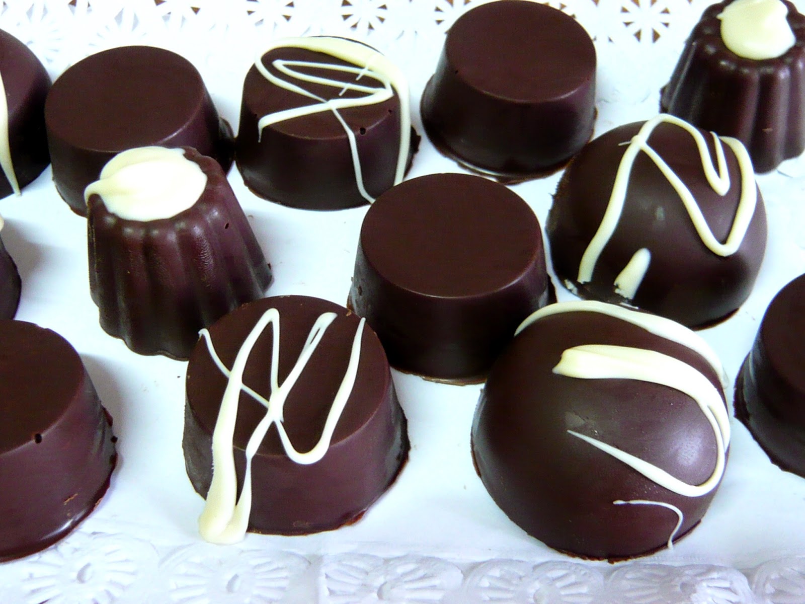 WILLYVIAJERA PURI: Bombones de dulce de leche y nutella