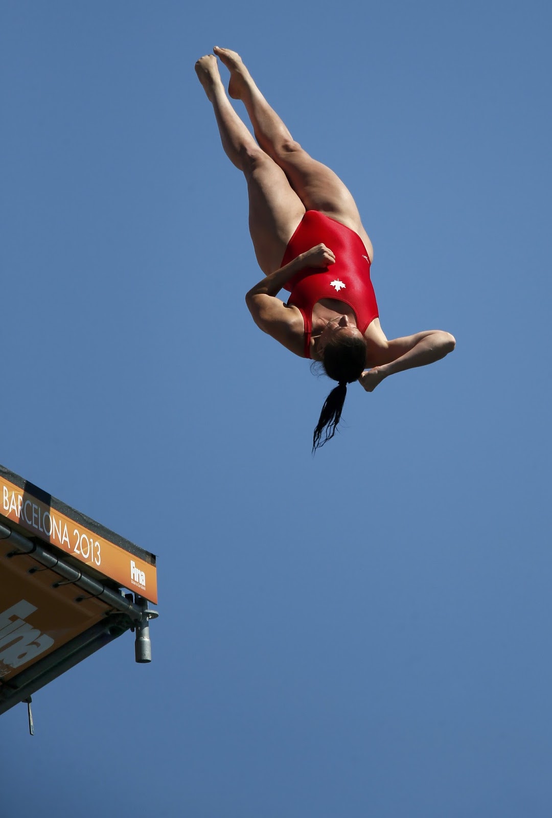Sexy Female Divers: Women High Diving