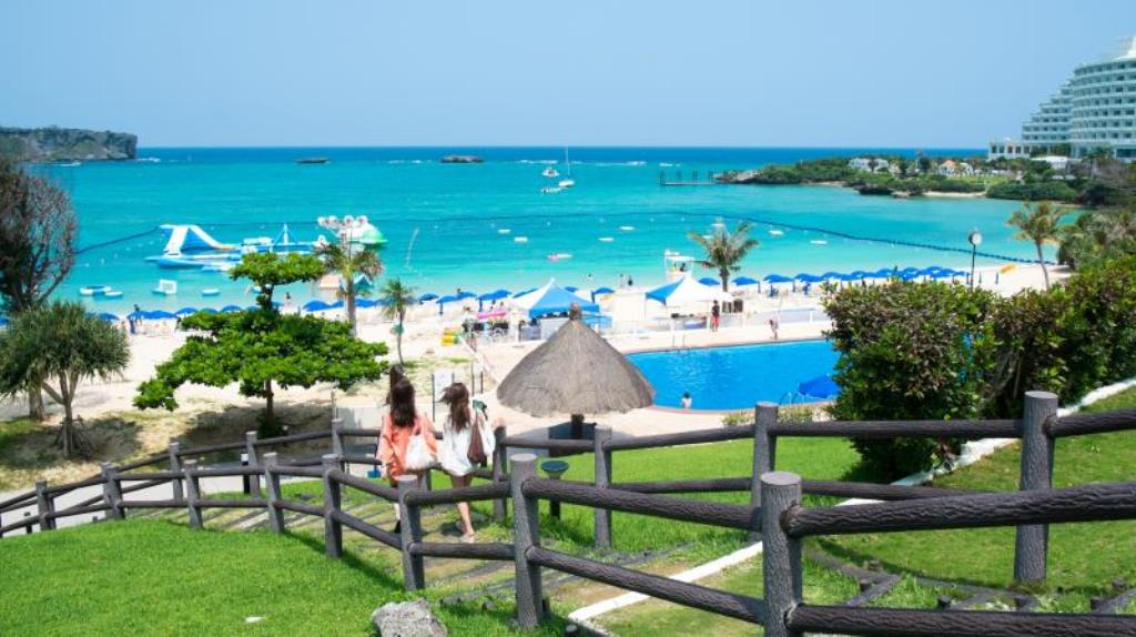 ANA InterContinental Manza Beach Resort, Okinawa, Japan - Jom Escape