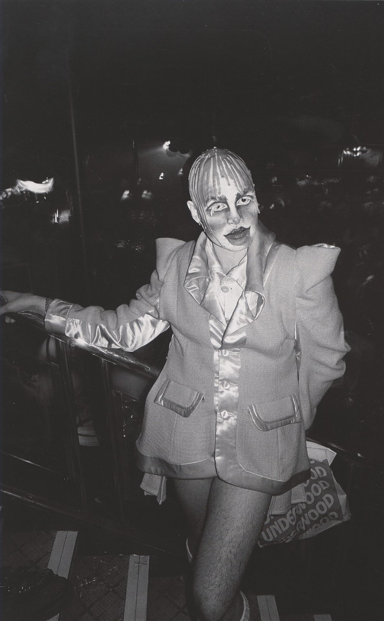 70 Candid and Amazing Photographs That Capture London’s Youth Culture ...