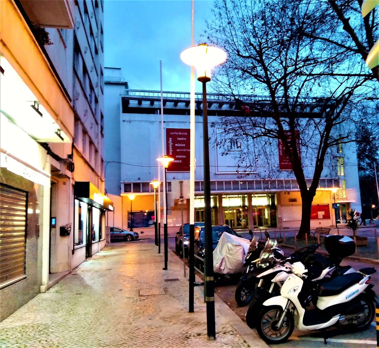 Avenida de Roma, Lisboa - Portugal