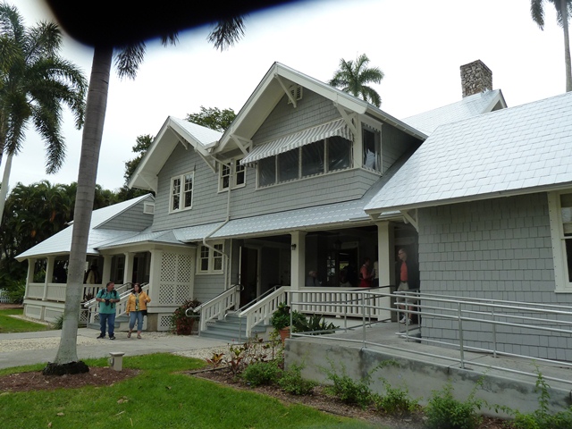 Sailing Adventures On Sanctuary: Thomas Edison/Henry Ford winter estates